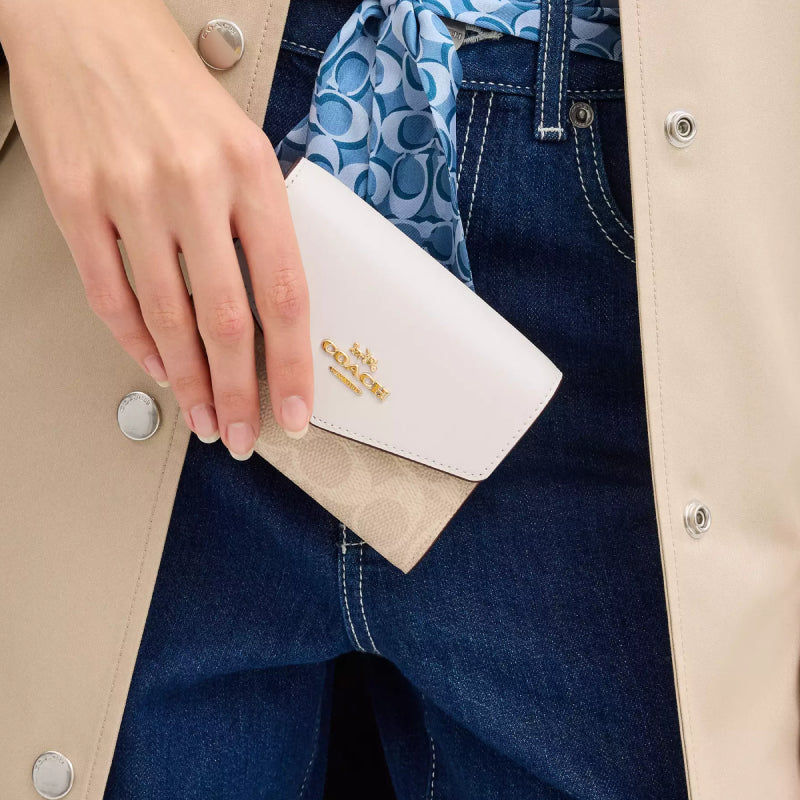 Coach Mini Envelope Wallet With Strap In Signature Canvas | Coach 手袋皮具 ...